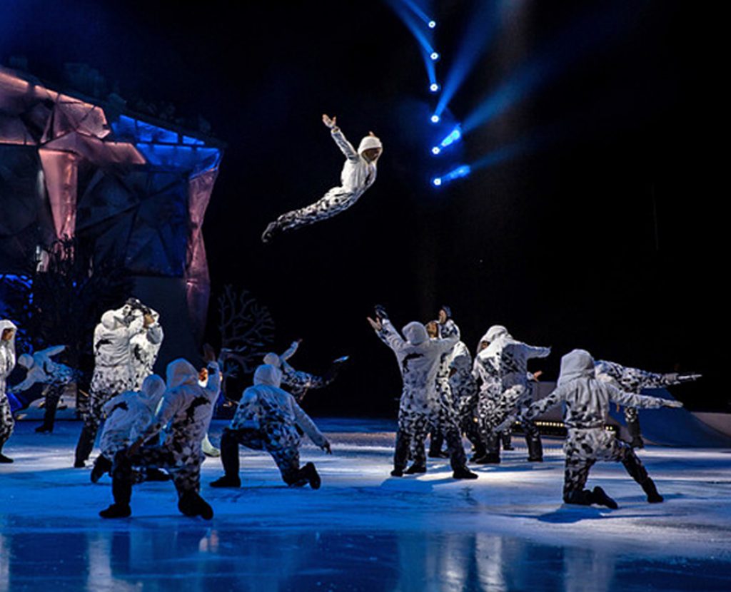 Cirque du Soleil. Crystal, un increíble mundo de acrobacias en el hielo ...