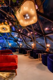 Skyfall El cocktail club 360° en la cúpula del Hyatt Regency Barcelona ...